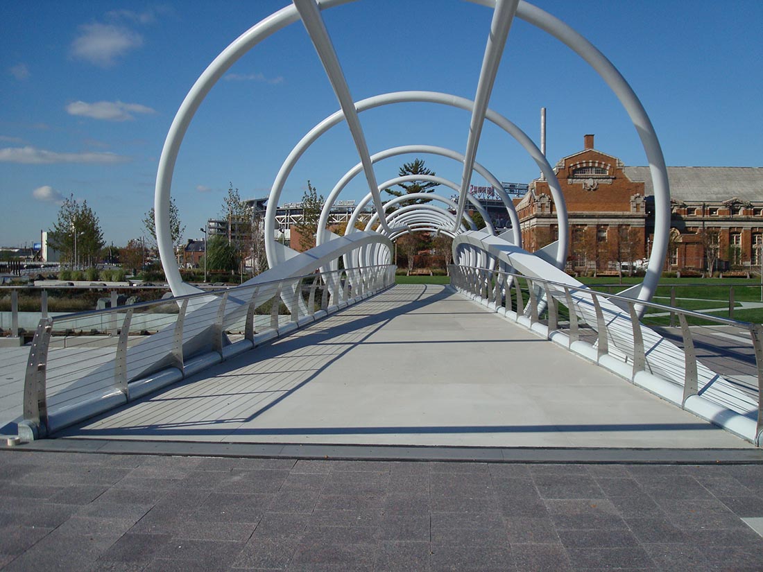 Yards Waterfront Park - Crescent Michaels